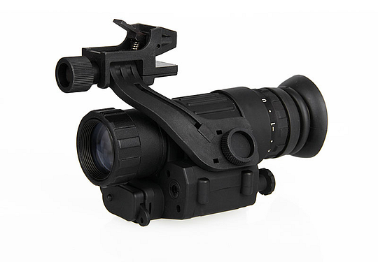 PVS-14 vs. PVS-18: Choosing the night vision device that’s right for ...